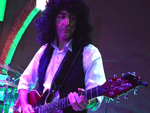 Brian May Guitars Artists Gallery