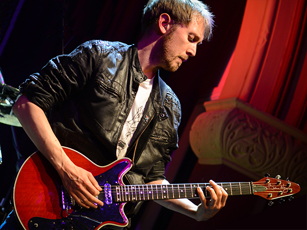 Brian May Guitars Artists Gallery
